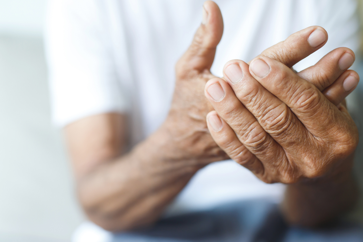 Cirugía para Mano Reumática o Artrósica | Dr. Casado